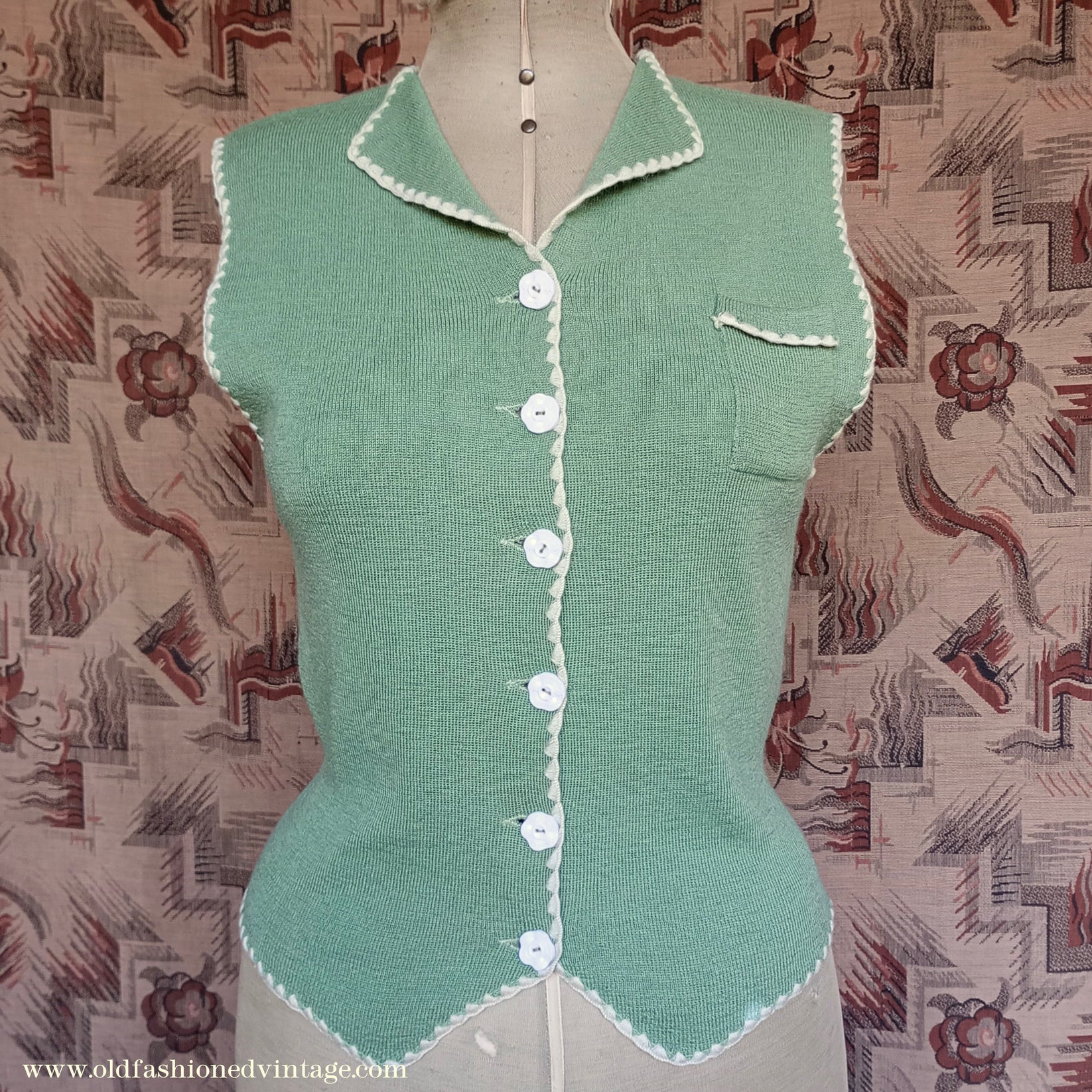 Vintage 1940s Green Knitted Waistcoat Jerkin Wool Vest UK S – Old ...
